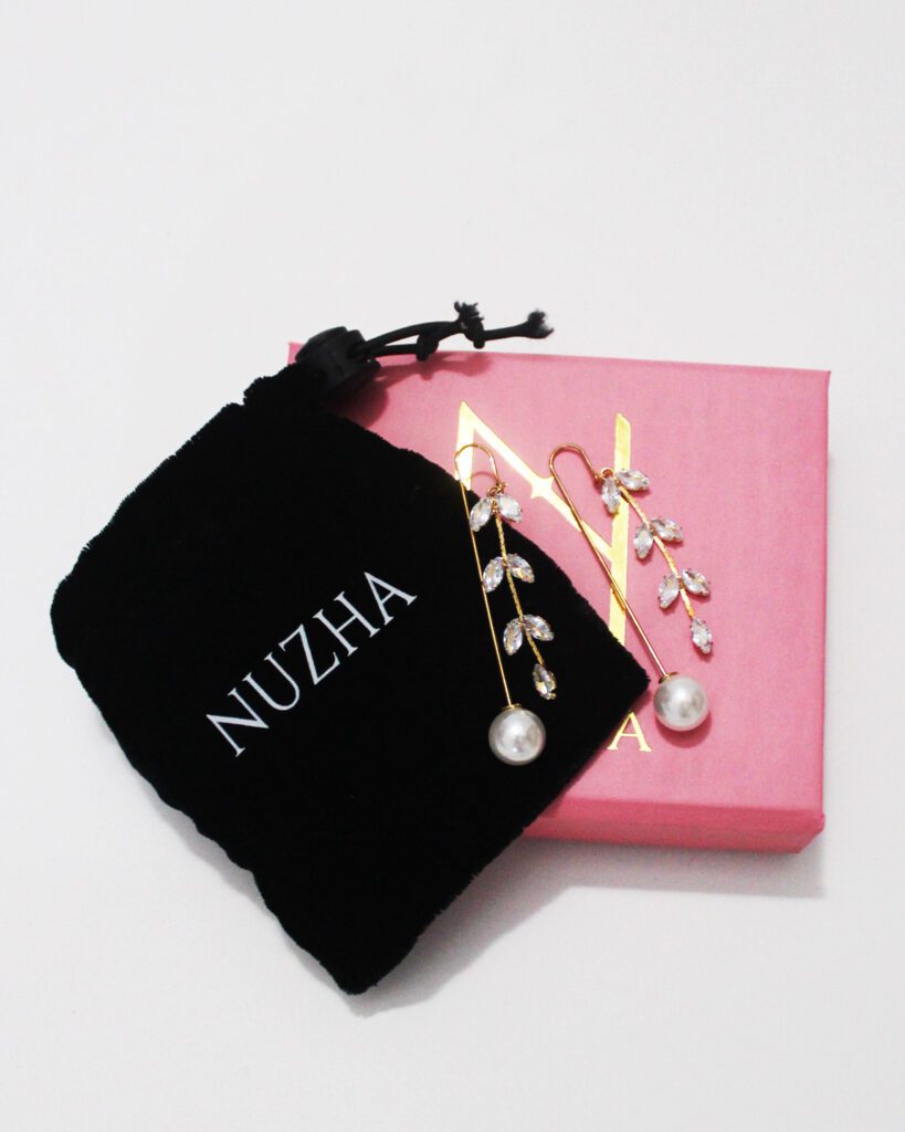 Butterfly Crochet Earring - Black & Tiffany blue - Nuzha