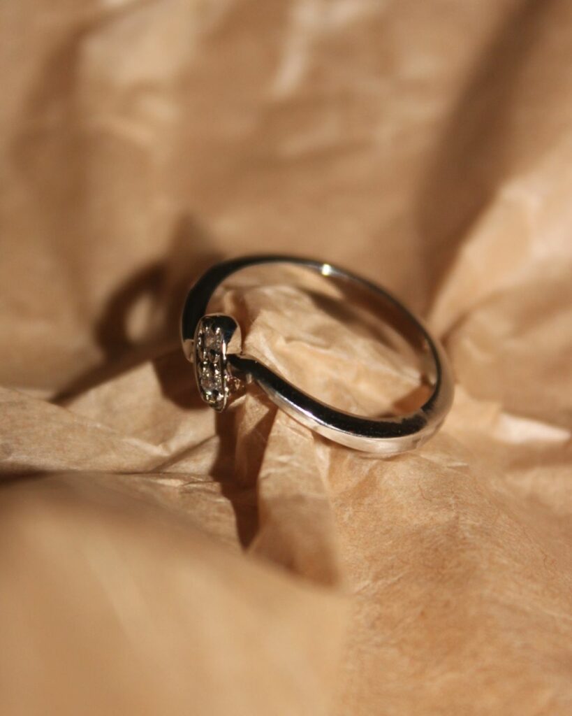 Crystal Seed Ring - Silver - Nuzha